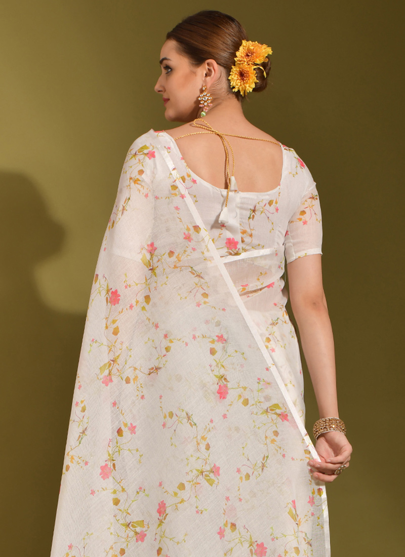 White Sarees: Buy Latest White Sarees Online Shopping - Cbazaar