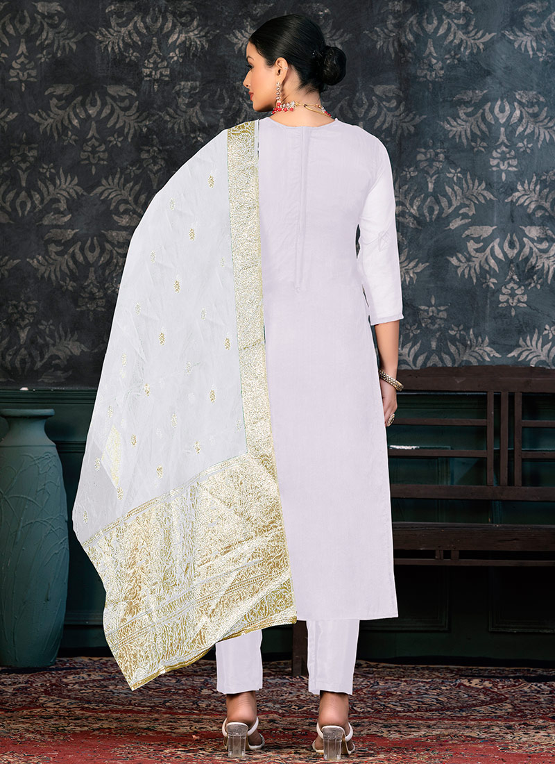 Shop Latest White Salwar Kameez Designs Online At Cbazaar