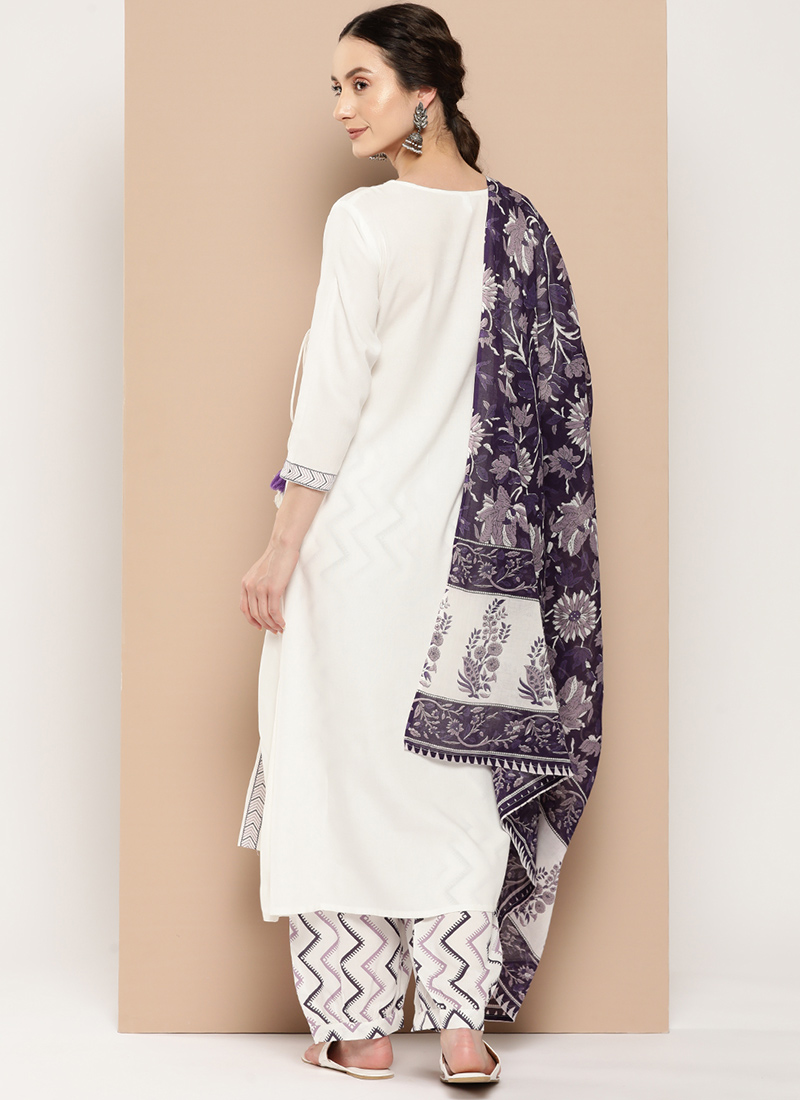 White Salwar Kameez: Latest White Salwar Kameez Designs Online