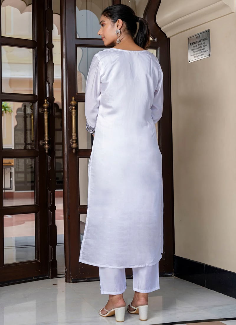 White Salwar Kameez: Latest White Salwar Kameez Designs Online