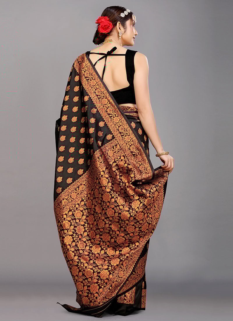 Black Sarees: Latest Black Sarees Designs For Women