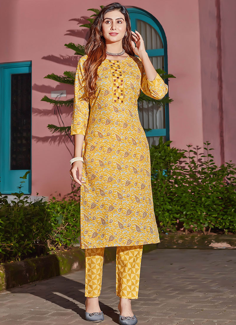 Latest Printed Kurta Sets For Women | Buy Printed Kurta Sets Designs