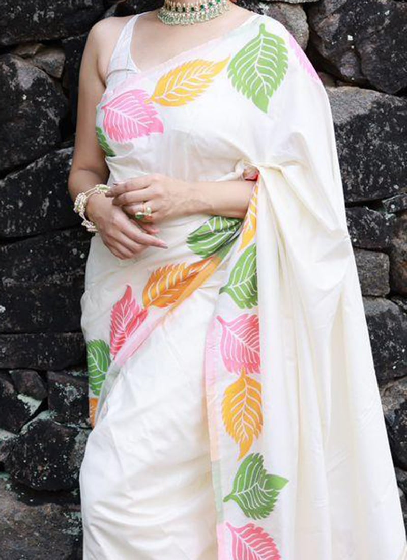 Buy Pure Silk Sarees Designs Online Shopping - Cbazaar