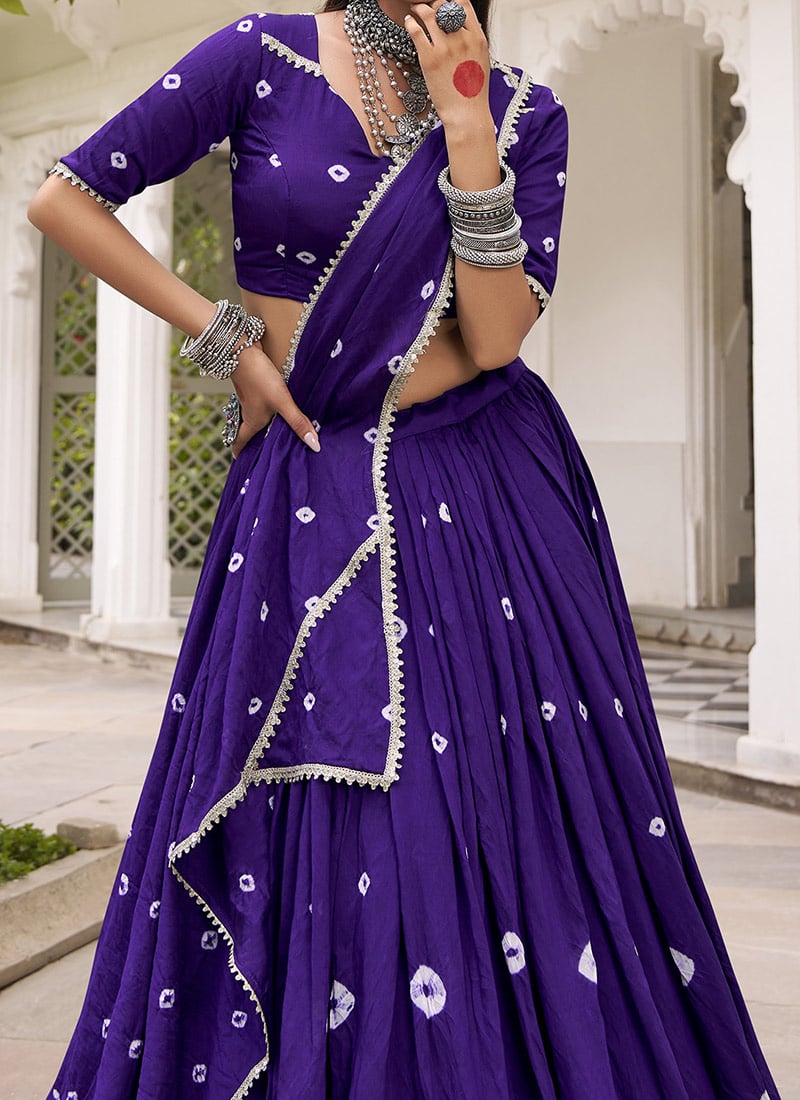 Shop Latest Navratri Chaniya Choli Online In United Kingdom