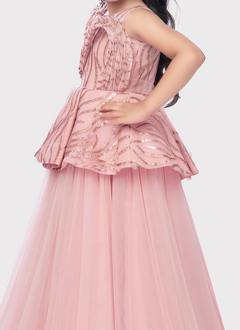 Beautiful Kids Dresses and Gowns | Trendy Collection