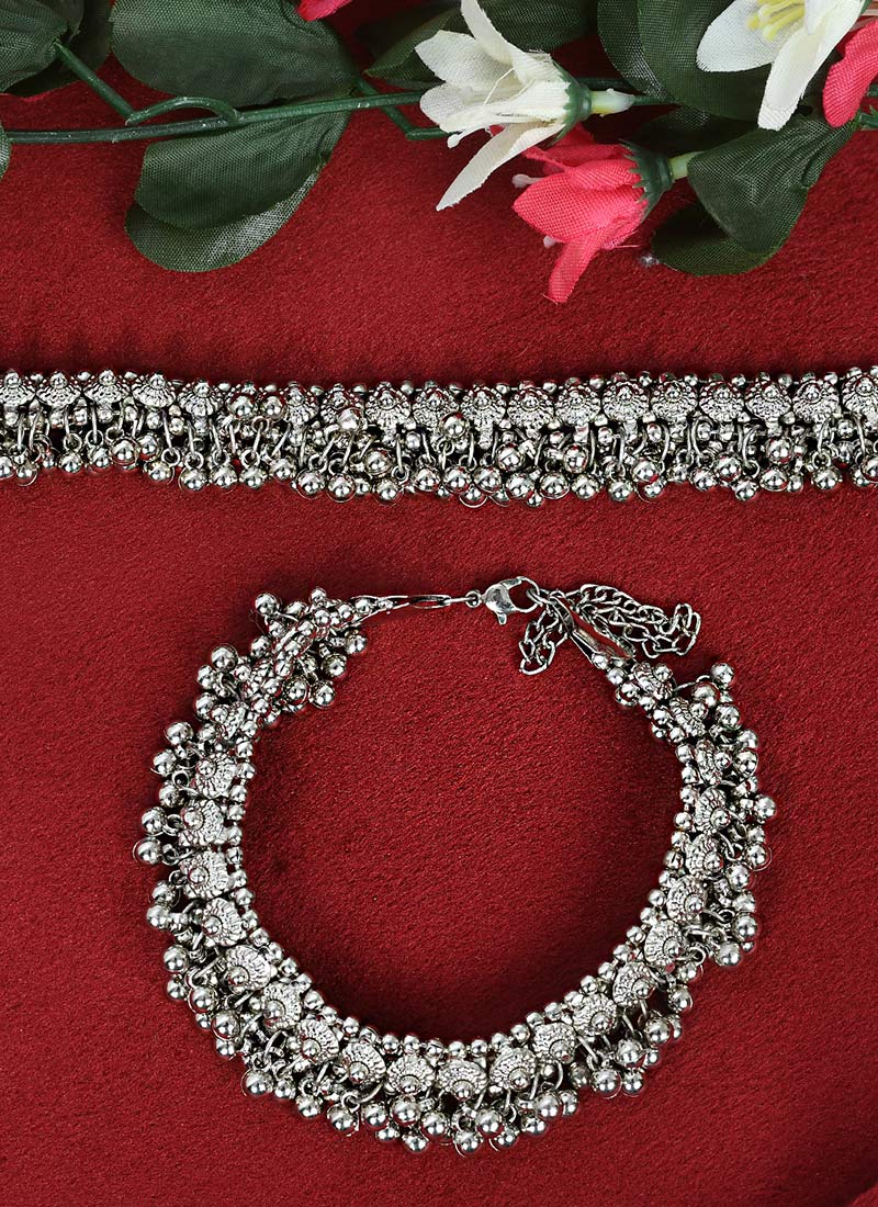Buy Anklets Designs Set For Women Online