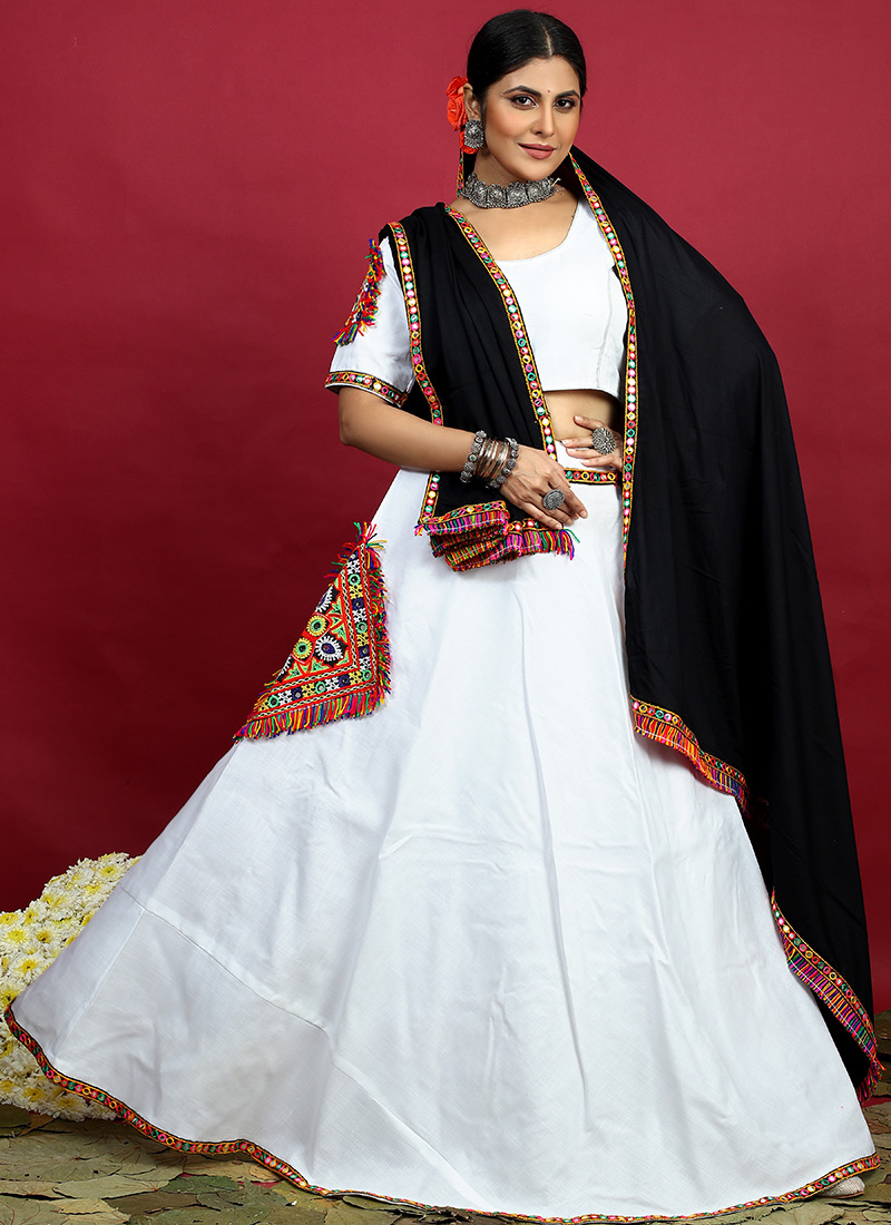 New Chaniya Choli Design - Latest Ghagra Choli For Women