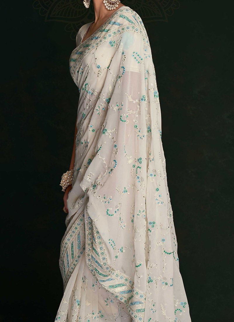 White Sarees: Buy Latest White Sarees Online Shopping - Cbazaar