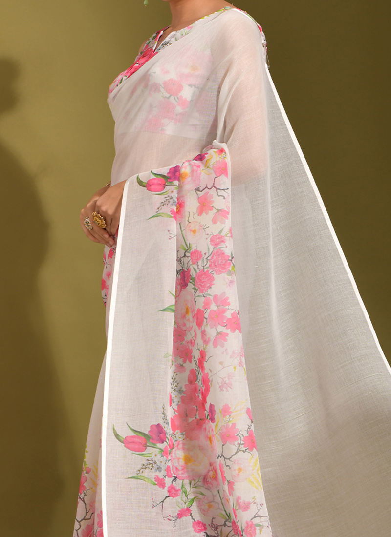 White Sarees: Buy Latest White Sarees Online Shopping - Cbazaar