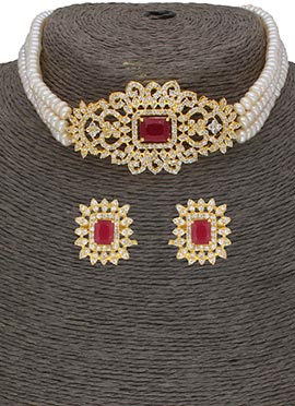 Choker for Women - buy Choker from in Jewellery collection online
