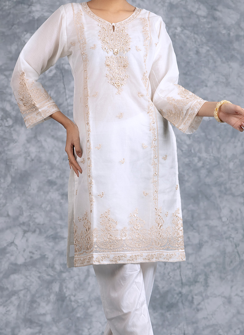 Shop Latest White Salwar Kameez Designs Online At Cbazaar