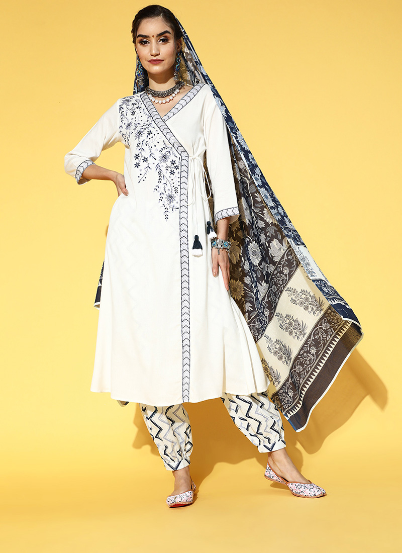 White Salwar Kameez: Latest White Salwar Kameez Designs Online
