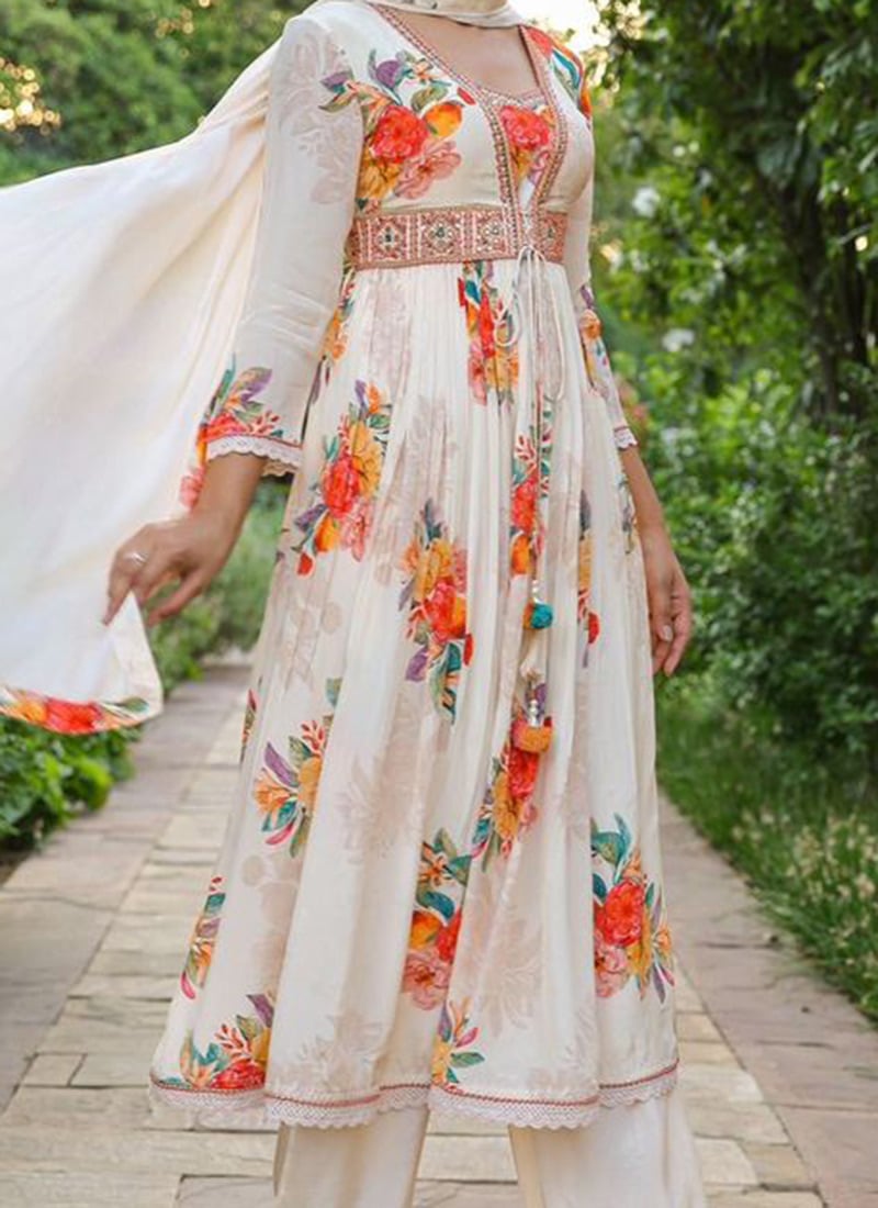 White Salwar Kameez: Latest White Salwar Kameez Designs Online